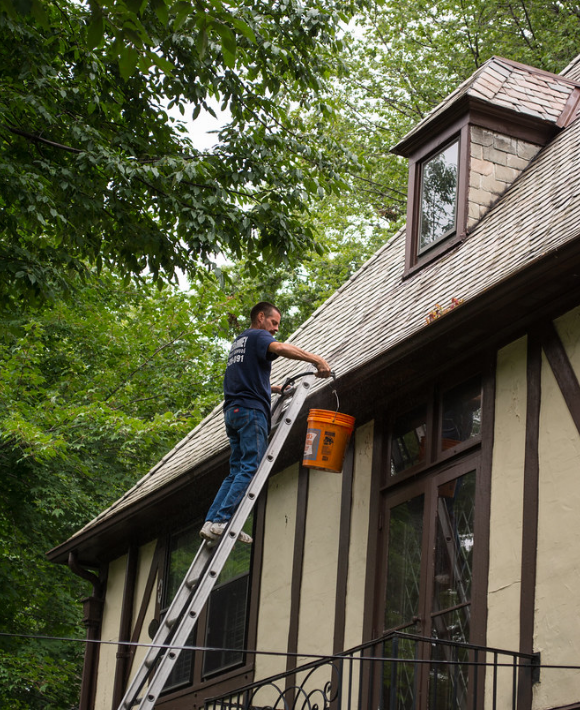 Gutter Cleaning of Concord CA - #1 Local Gutter Cleaners